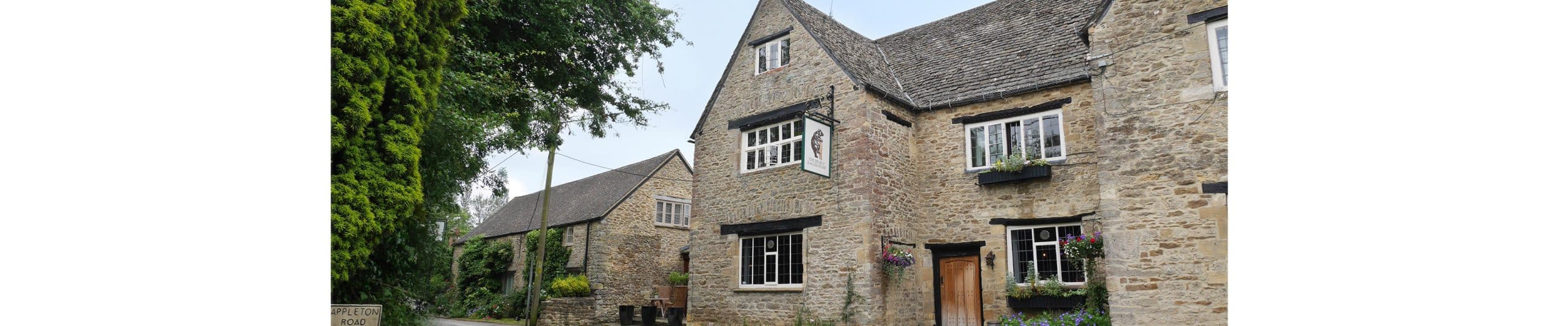 THE BEAR & RAGGED STAFF | Bear and Ragged Staff